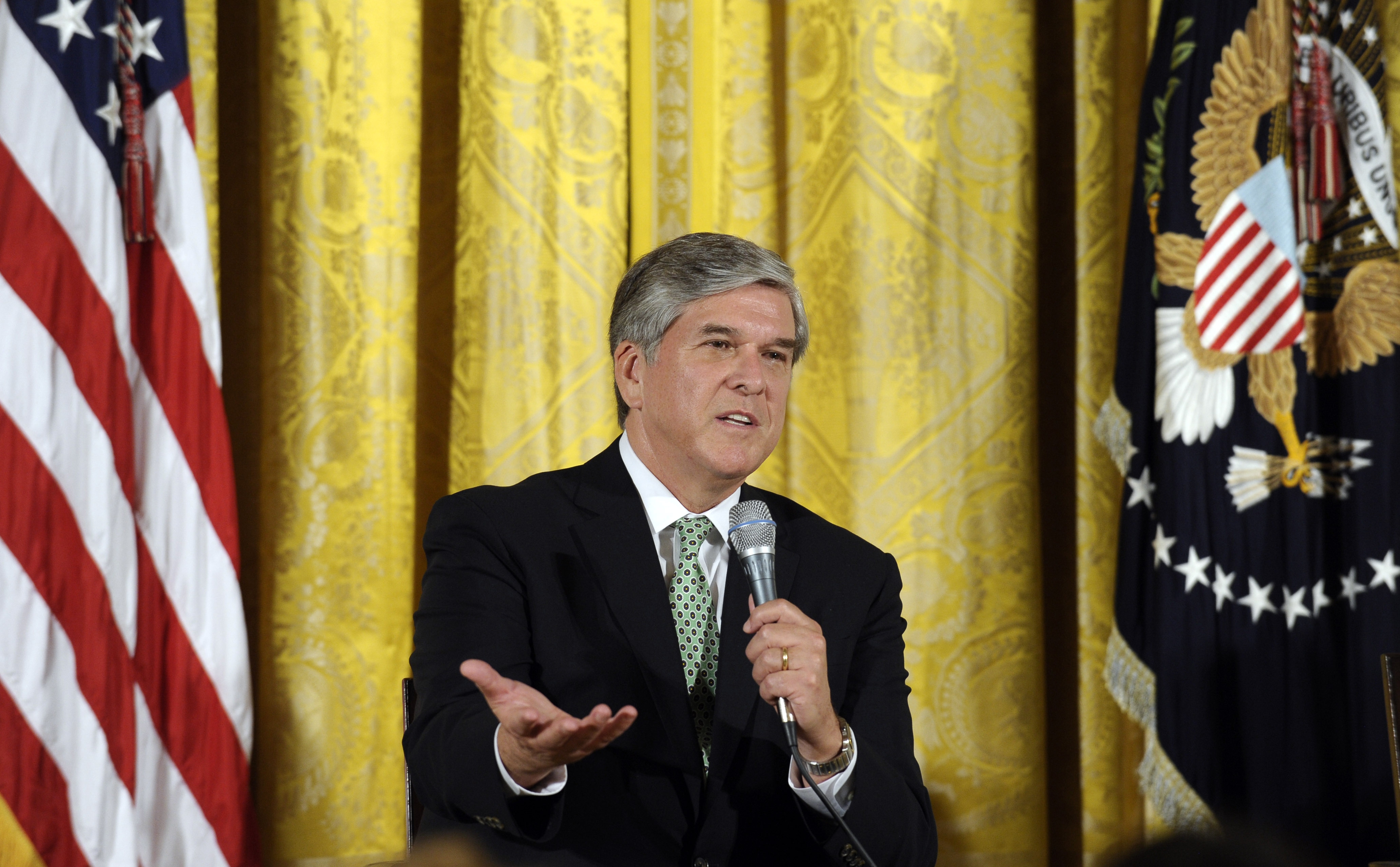 National broadcast leader tells Lawrence crowd to change the channel ...
